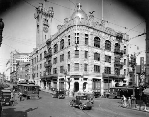 Episode #130: Once Upon A Time At Times Mirror Square | Esotouric