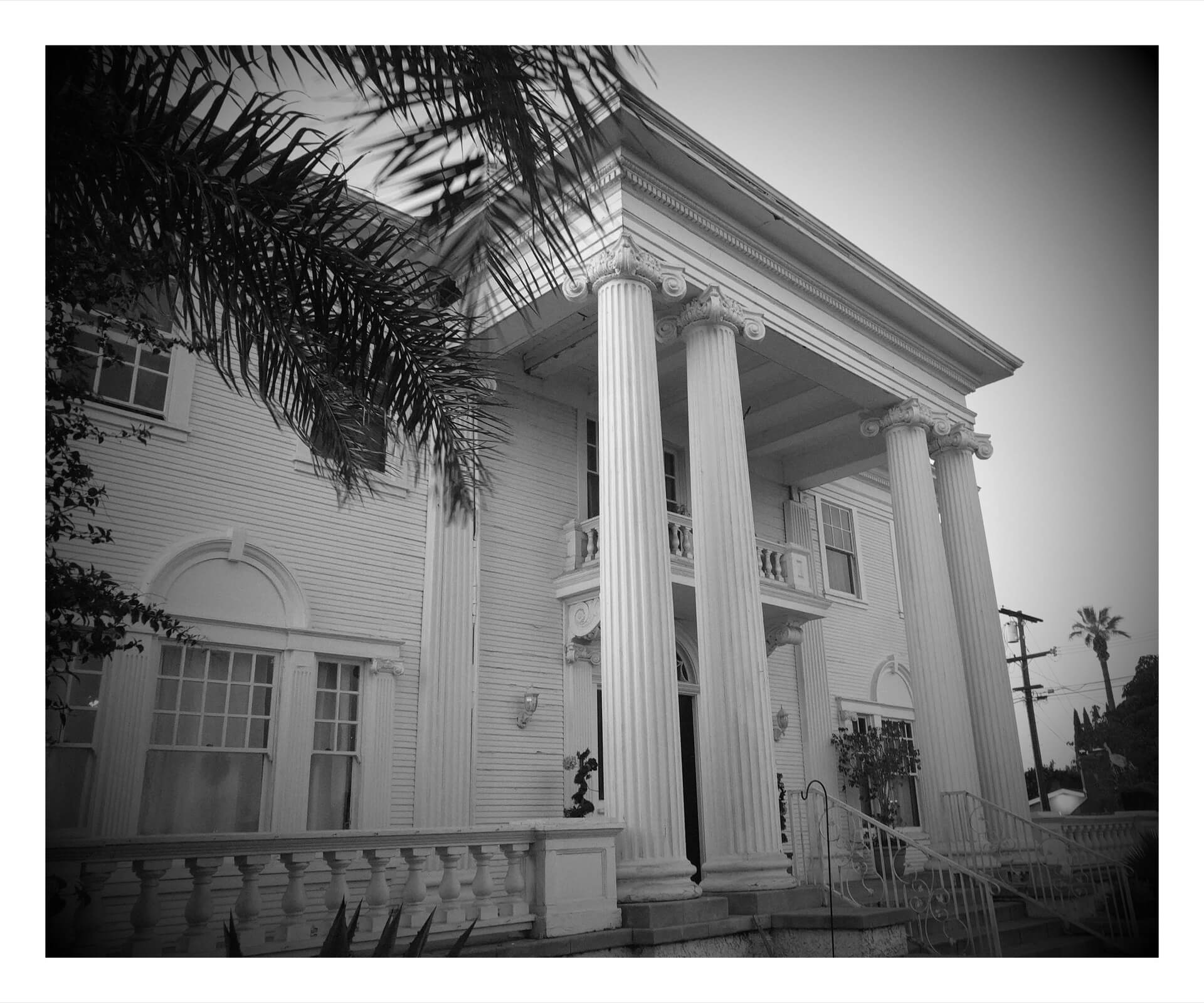 rivesMansion | Esotouric
